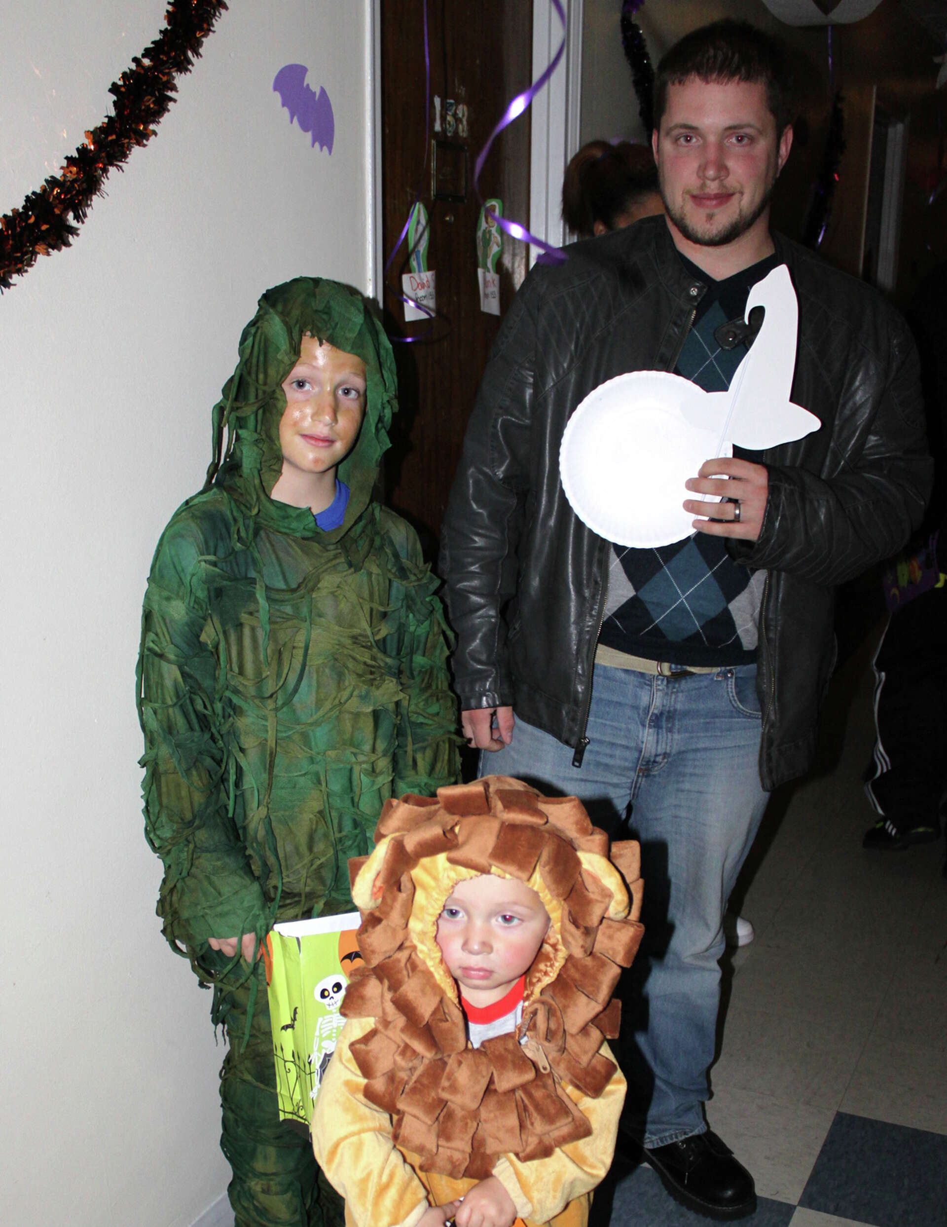 Students party for ill children