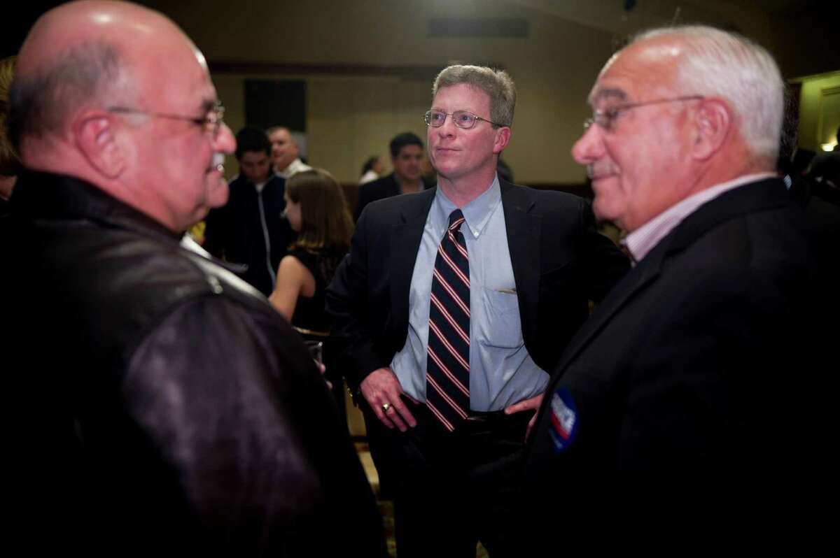 Martin wins in second attempt at Stamford mayor's office
