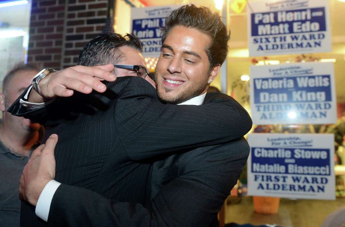 Cassetti upsets DellaVolpe in mayoral race