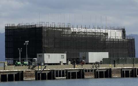 Google plans 'floating retail store,' builder says