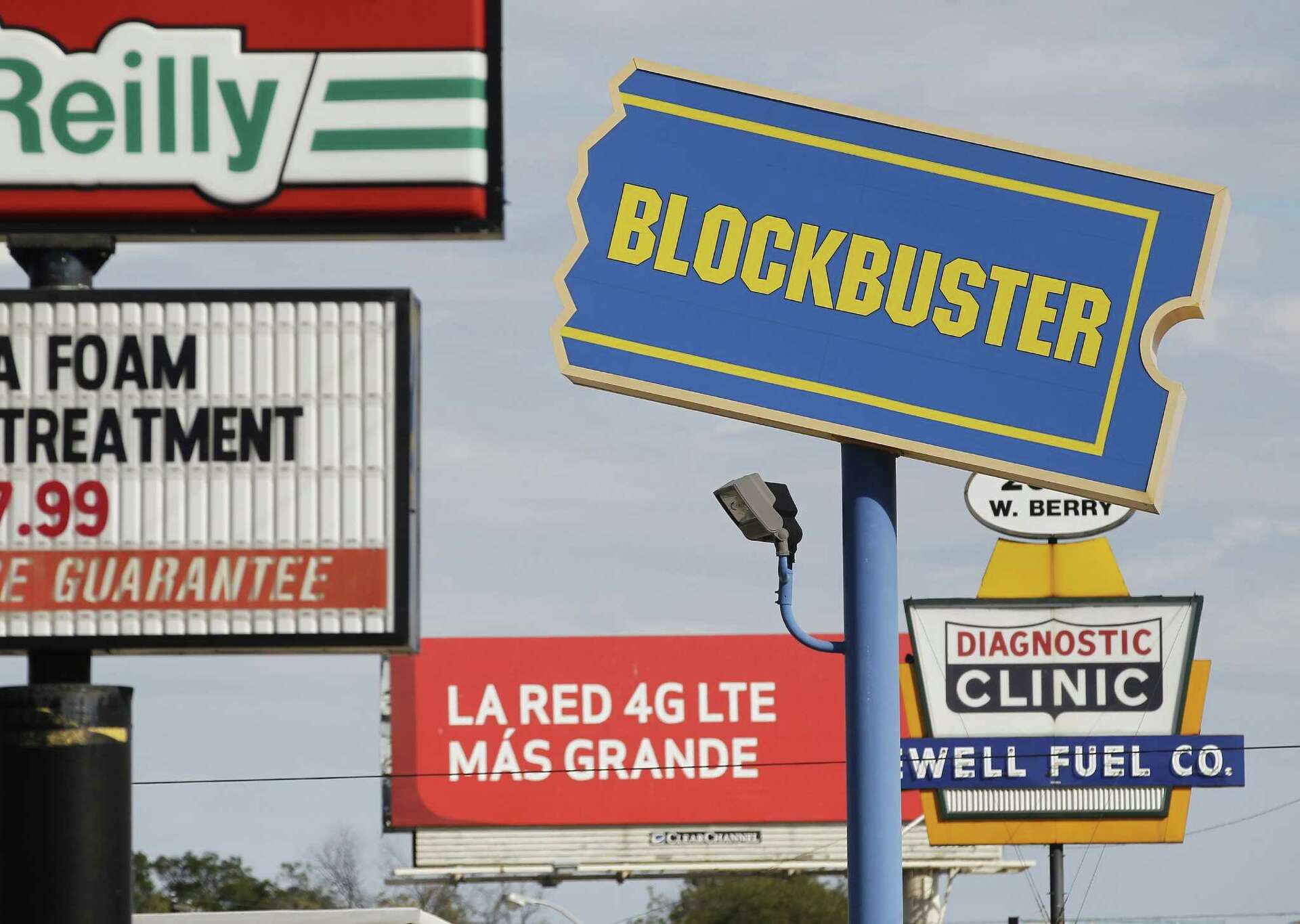 Most Blockbusters to go dark