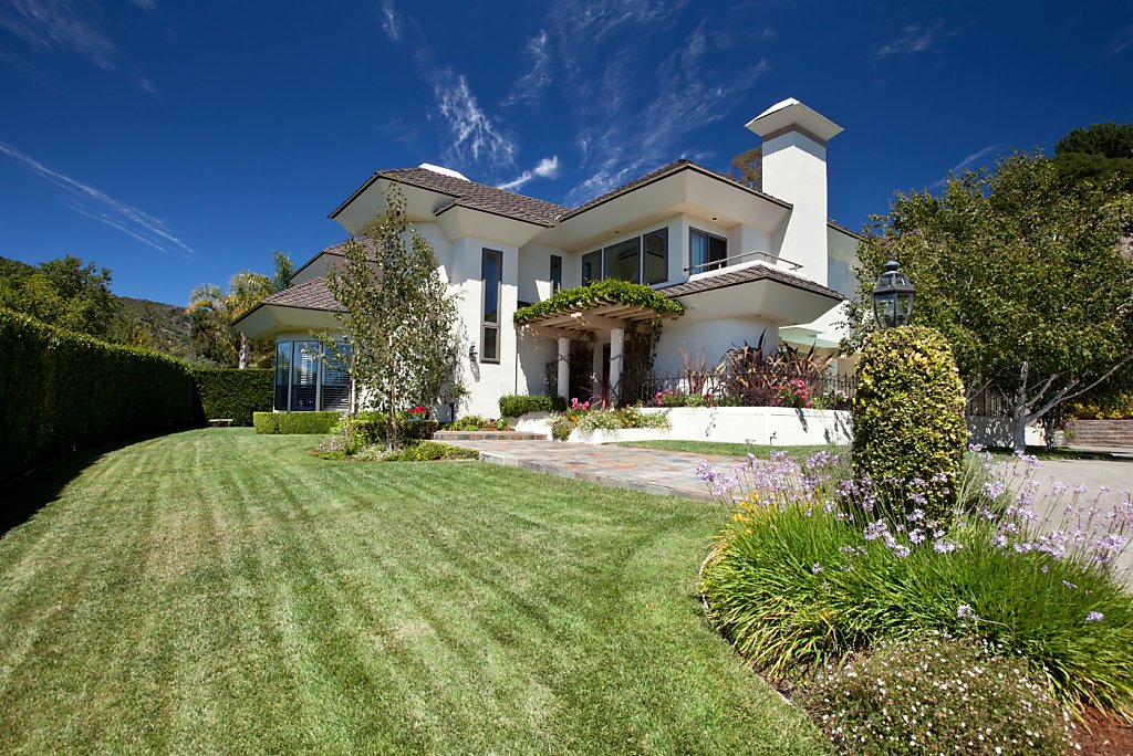 Price Point: $1.885 million