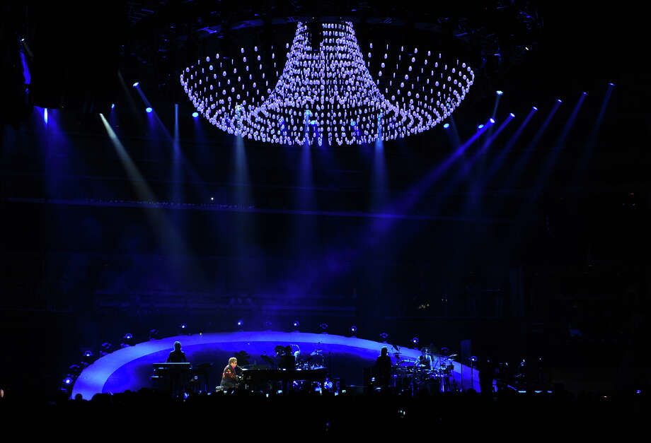 Elton John rocks Bridgeport - Connecticut Post