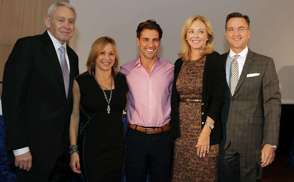 The lowdown on selling real estate at the high end