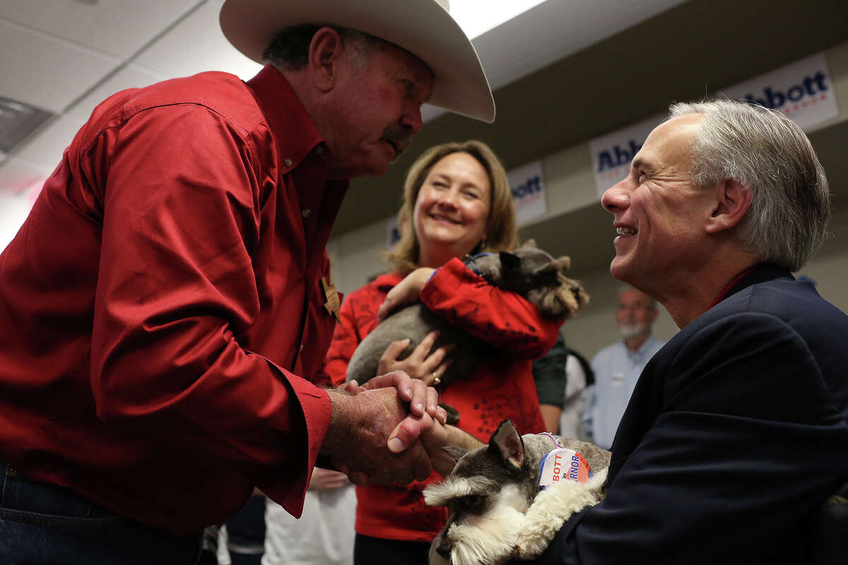 Canine cool: Austin named top pooch-friendly city
