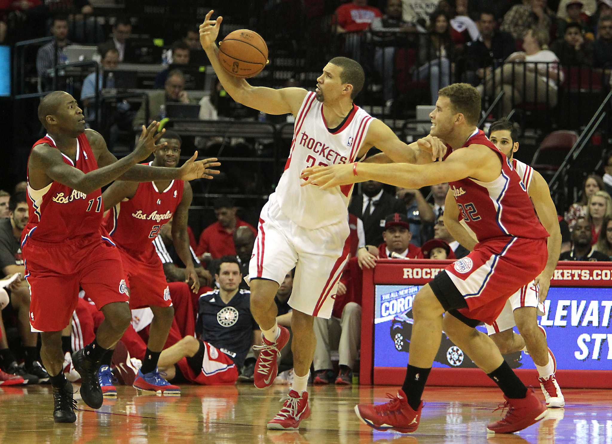 Jordan leading Clippers' defensive renaissance