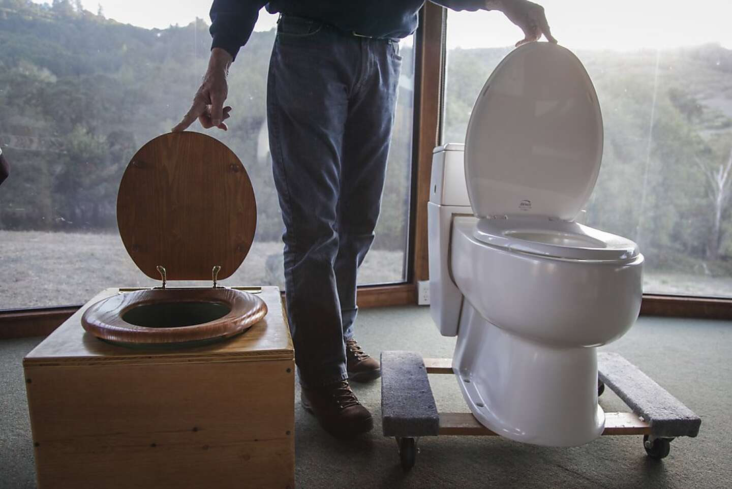 Device makes turning human waste into compost safer
