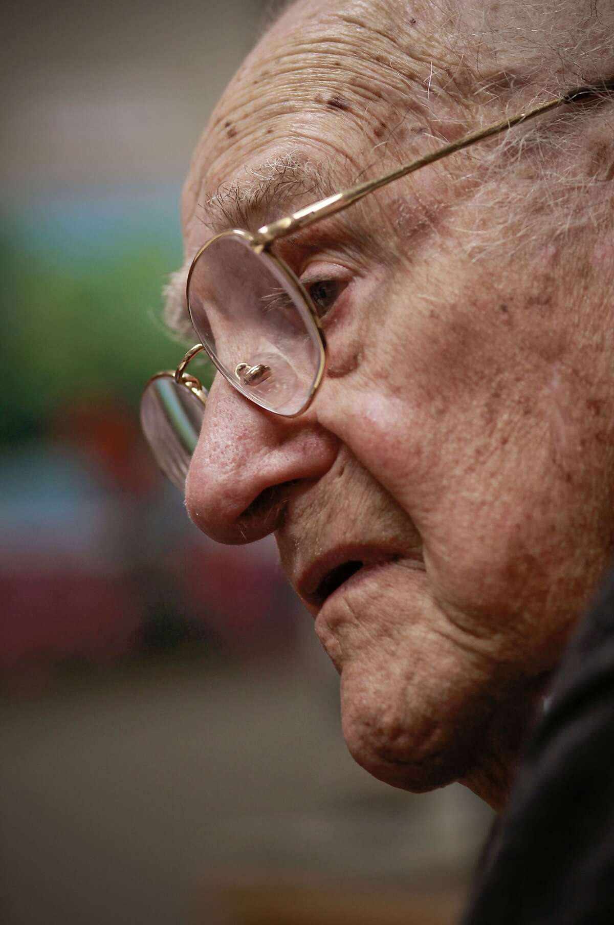 Kaiser doctor's 100th birthday no time to slow down
