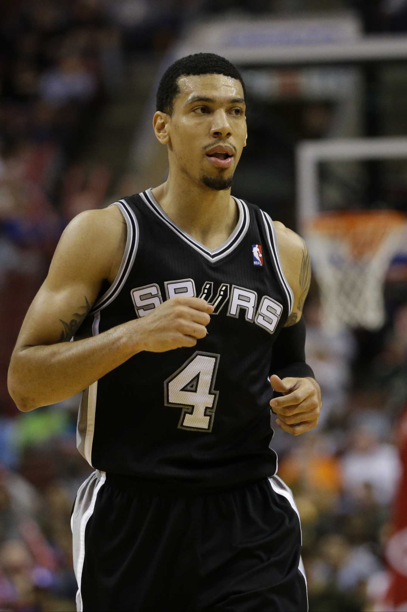 Spurs notebook: Green finds touch, steps up as rebounder
