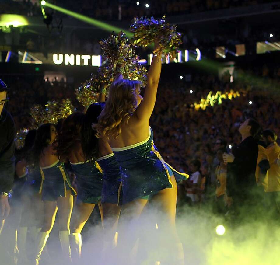 GS Warriors Girls (and other NBA cheerleaders) in 2013 - SFGate