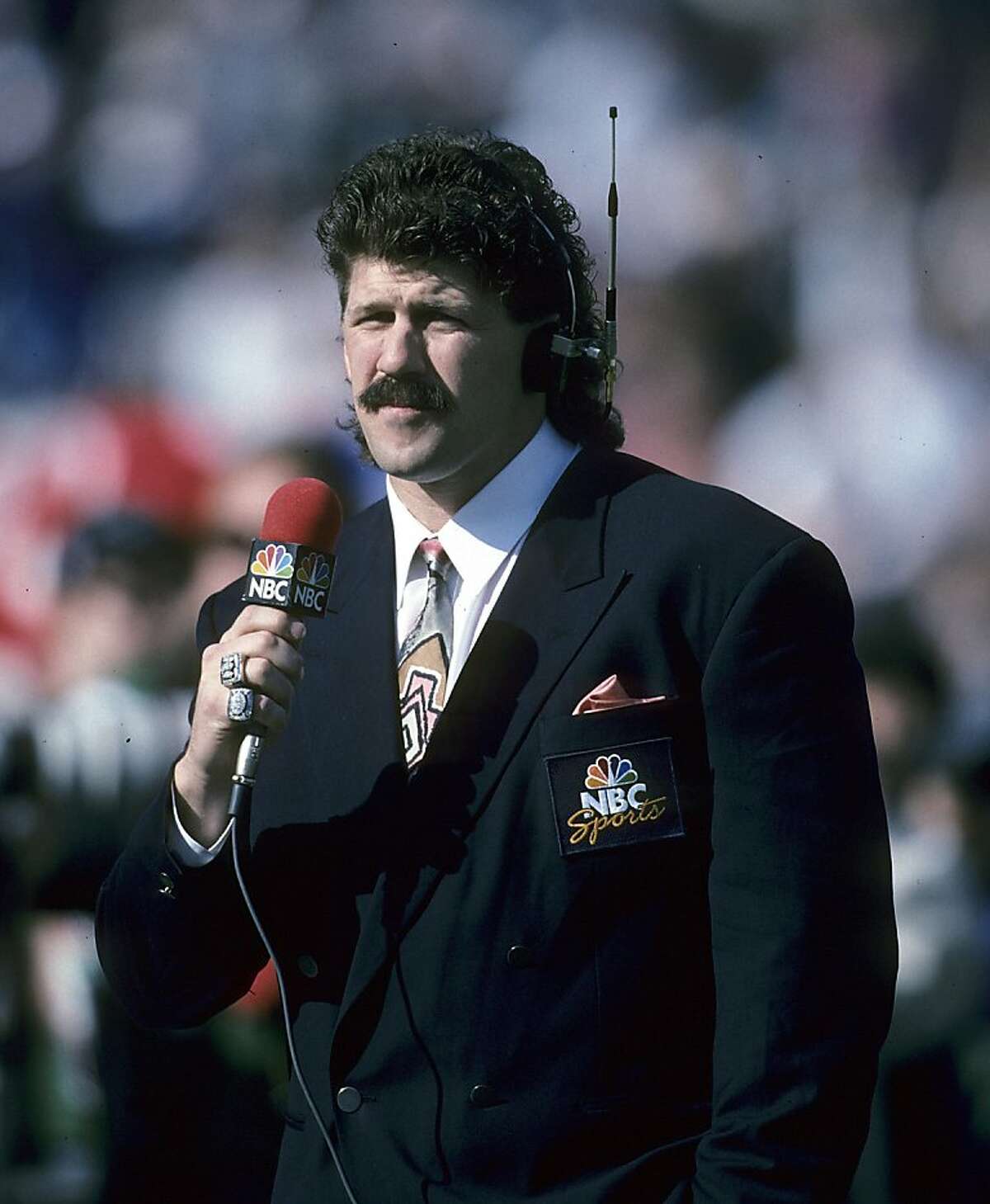 Raiders' tight end Todd Christensen dies at 57