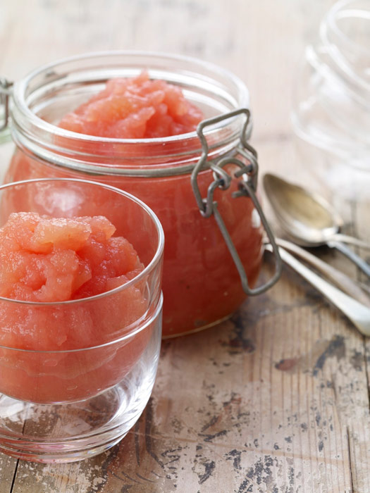 Recipe: Rosy Red Applesauce