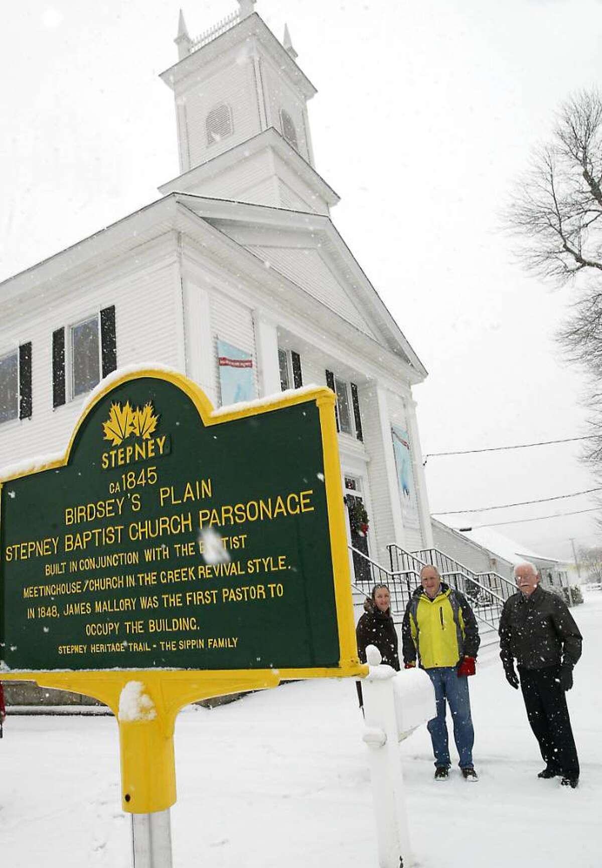 Video follows trail of Stepney's history