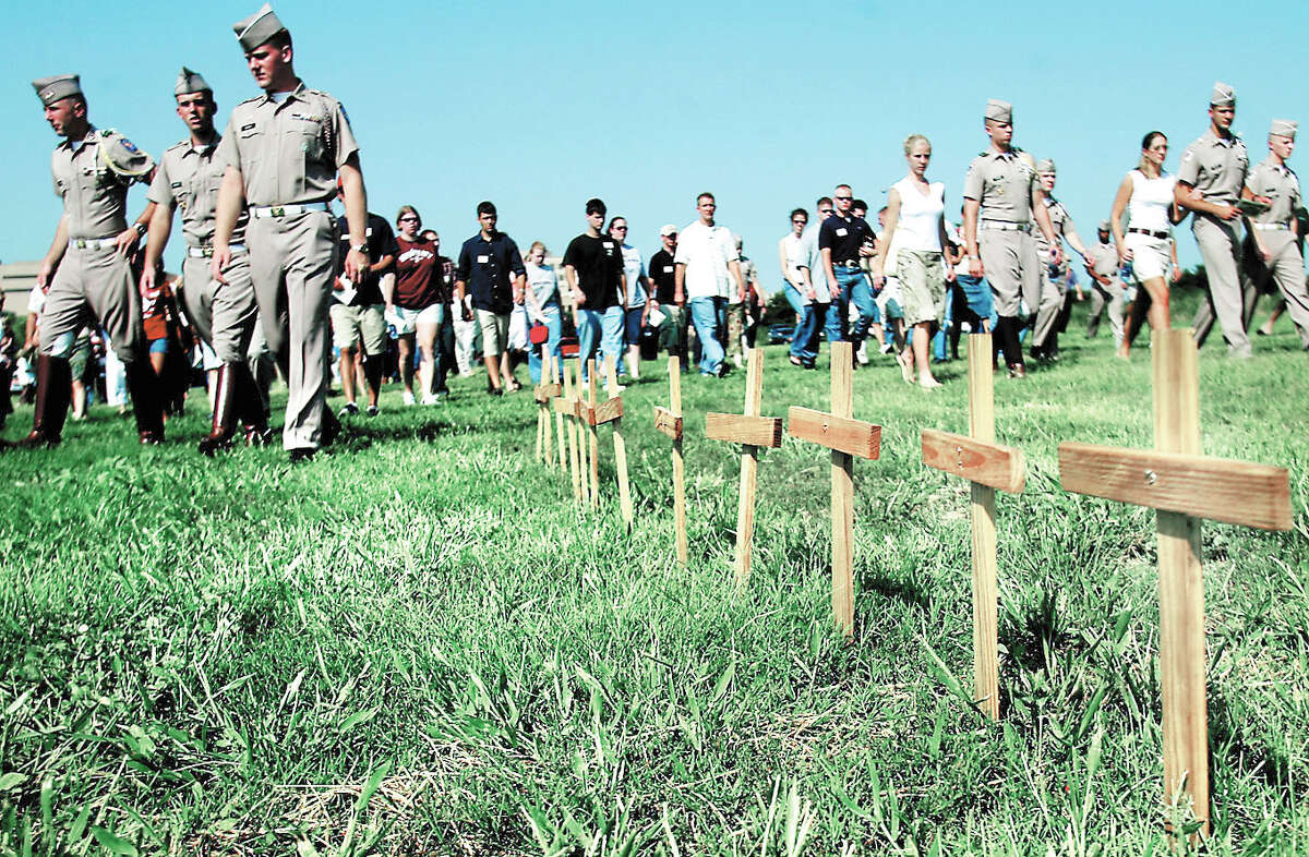 A&M marks 14 years since fatal collapse of the Aggie Bonfire