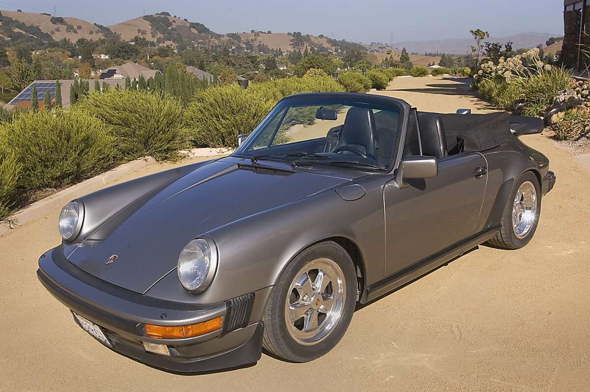 1989 Porsche 911 Carrera Cabriolet