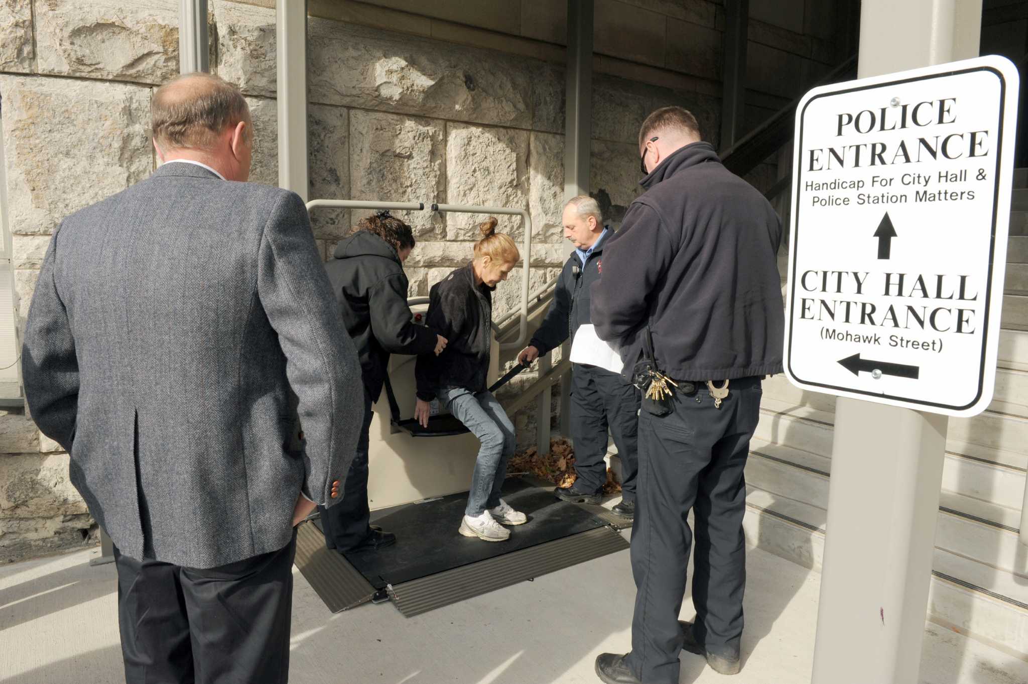 Handicap entrance is unveiled