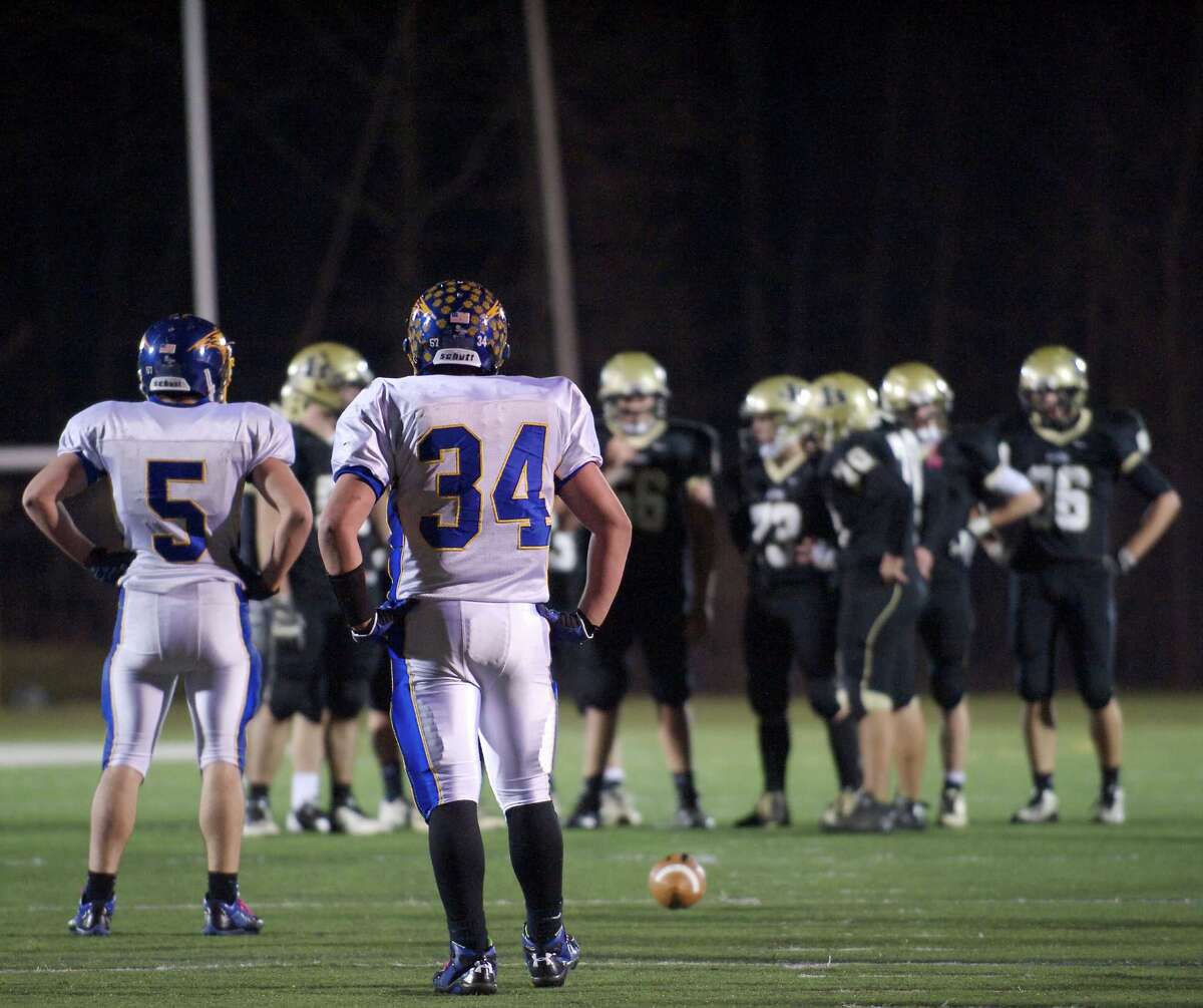 Brookfield edges Barlow in key SWC clash