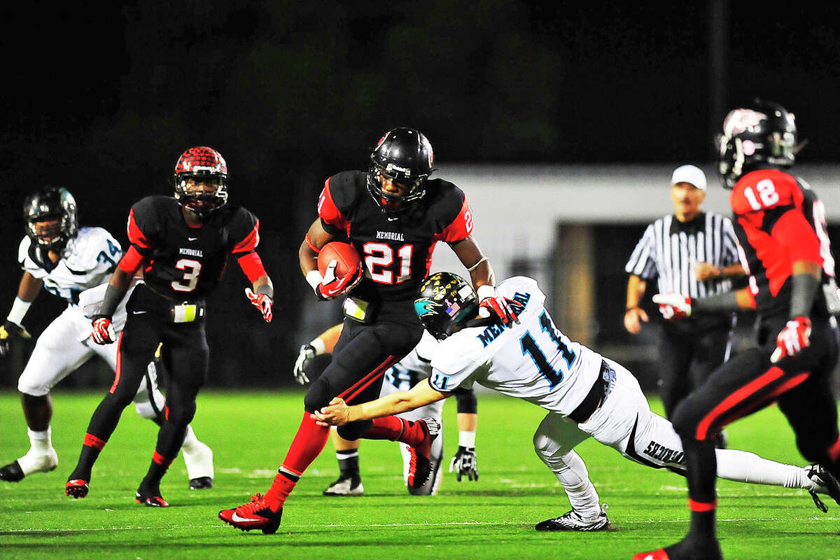 Port Arthur Memorial rolls Pasadena Memorial