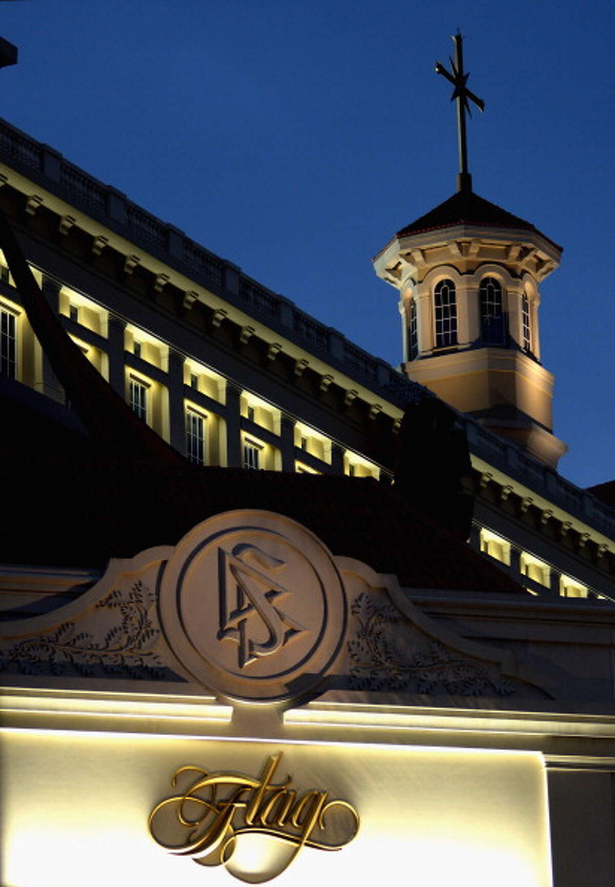 Massive 'Super Power' Scientology building opens in Florida
