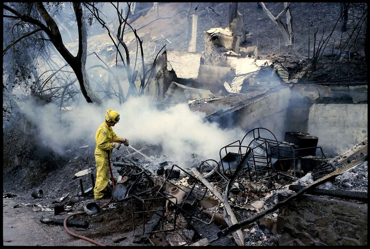 1991 Oakland Hills fire: A flatlander remembers — views of the inferno