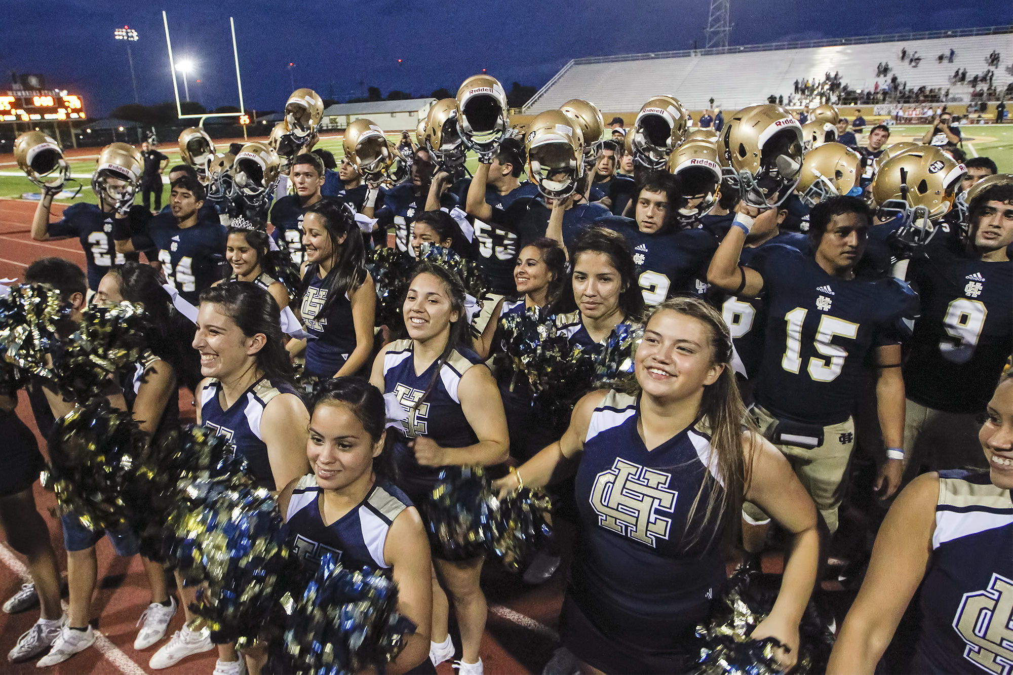 Holy Cross rolls to bidistrict win