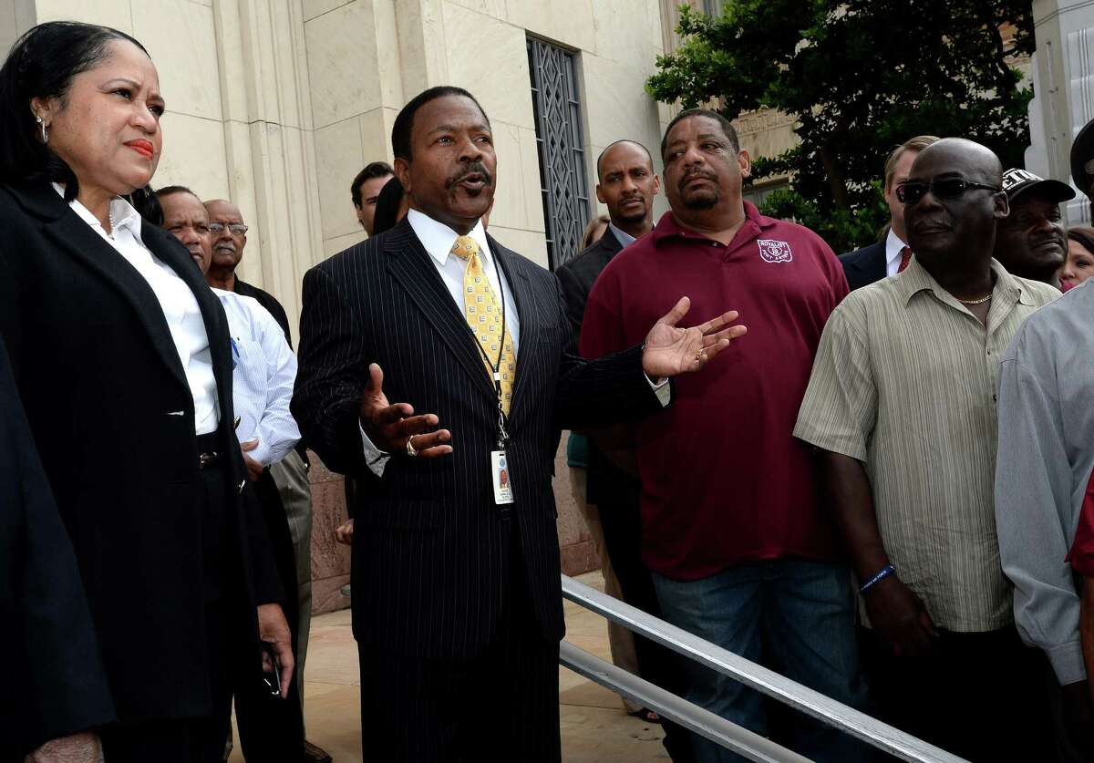 Floyd announces for new term on 172nd