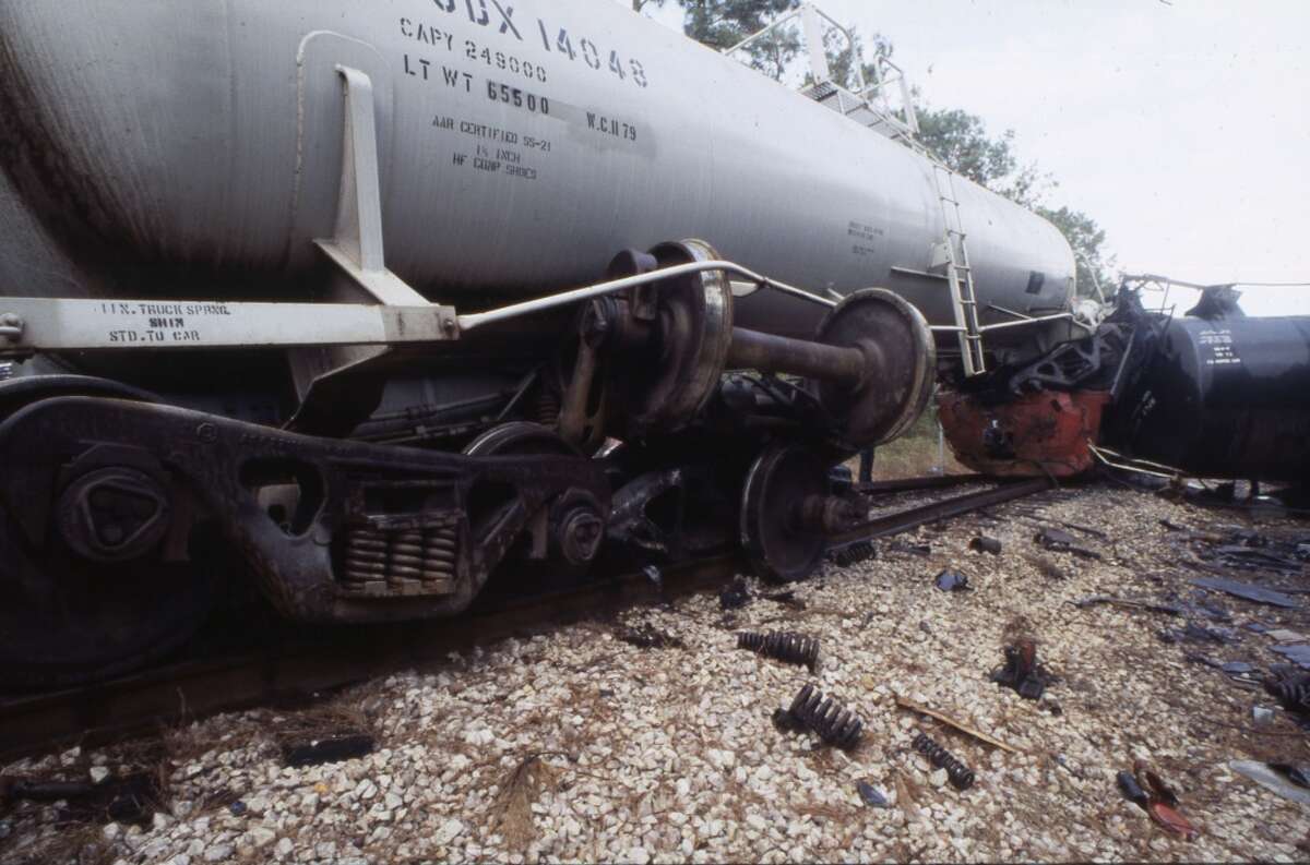 Fatal Baytown train wreck remembered after 30 years