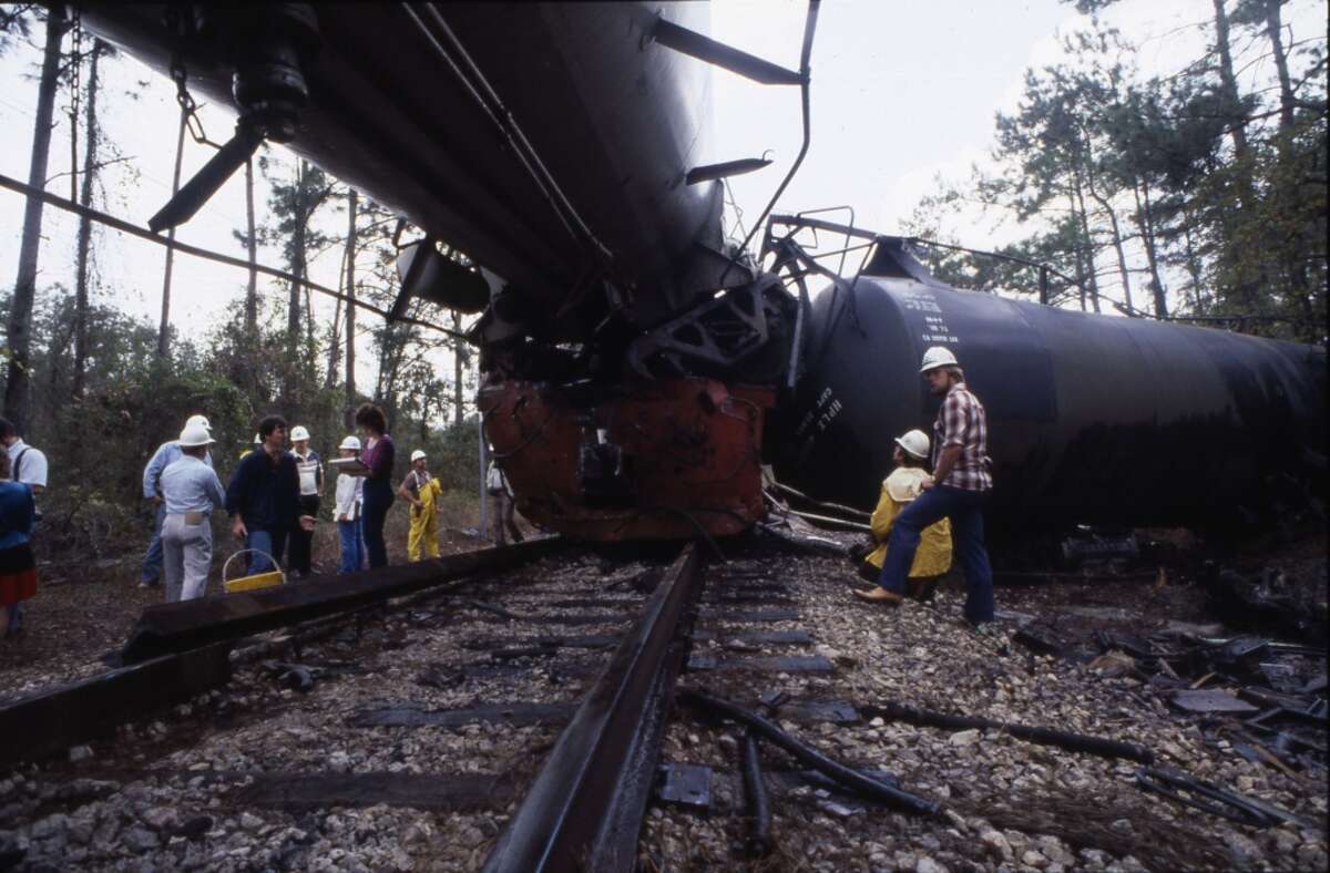 Fatal Baytown train wreck remembered after 30 years