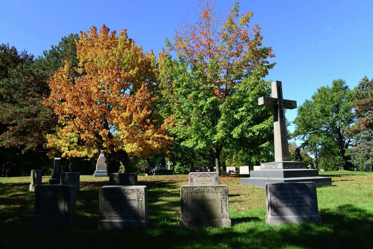 Corning Family Plot (1794-1872): Five generations of political and ...