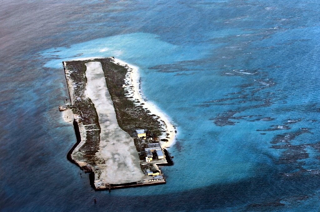 Study shows sunscreen is killing coral reefs in tourist areas