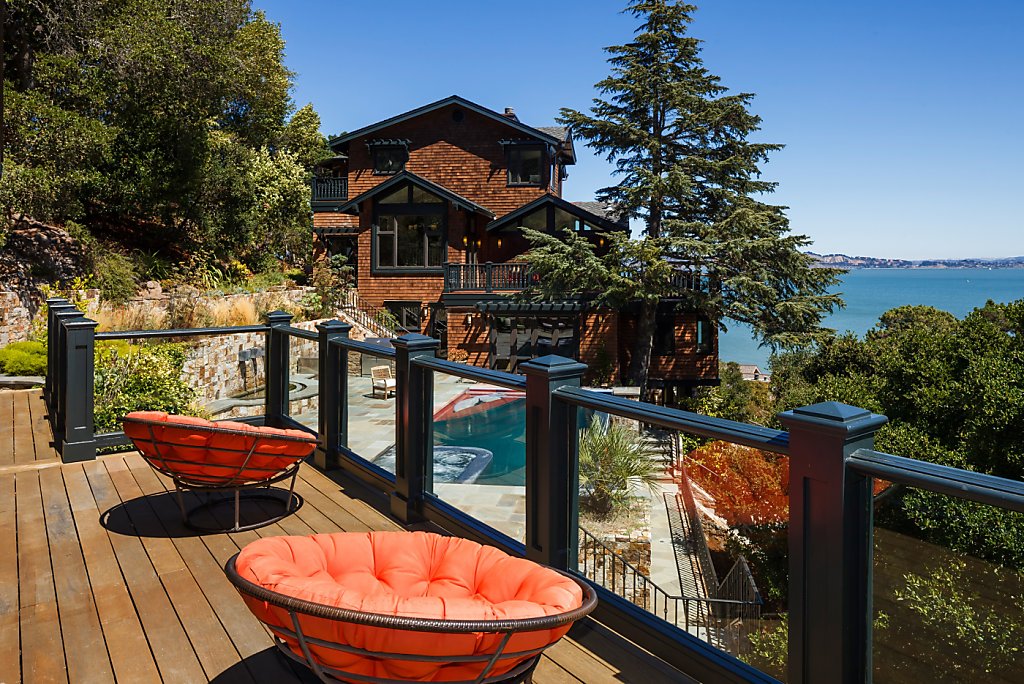 Tiburon estate with beach access, lavish amenities