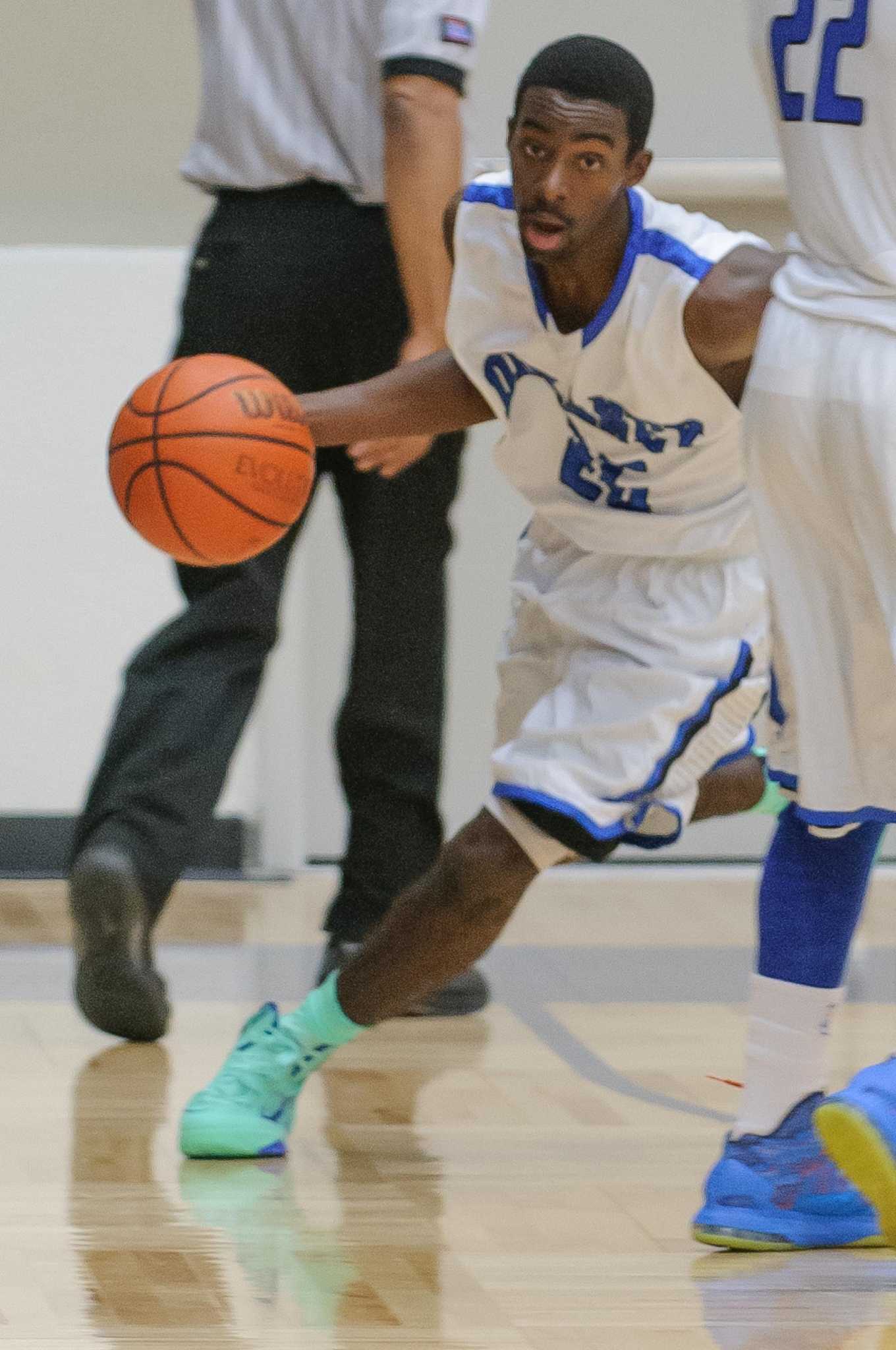 Dekaney hopes to put lessons learned last season into play