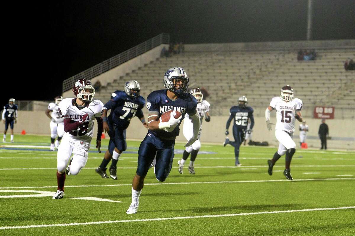 West Orange-Stark runs over Columbia to set up matchup with Jasper