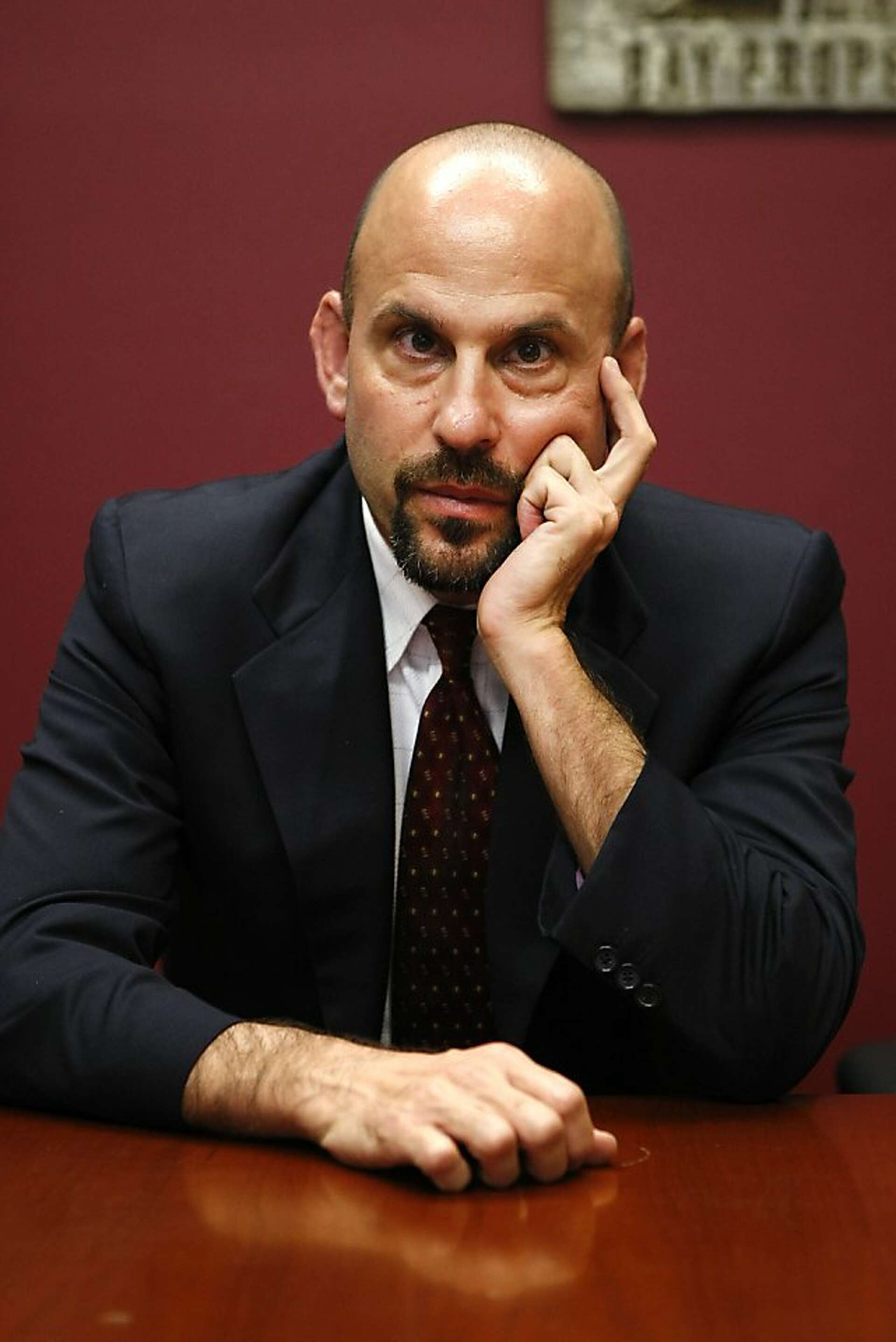 Lawyer pumps up S.F. landlords at boot camp