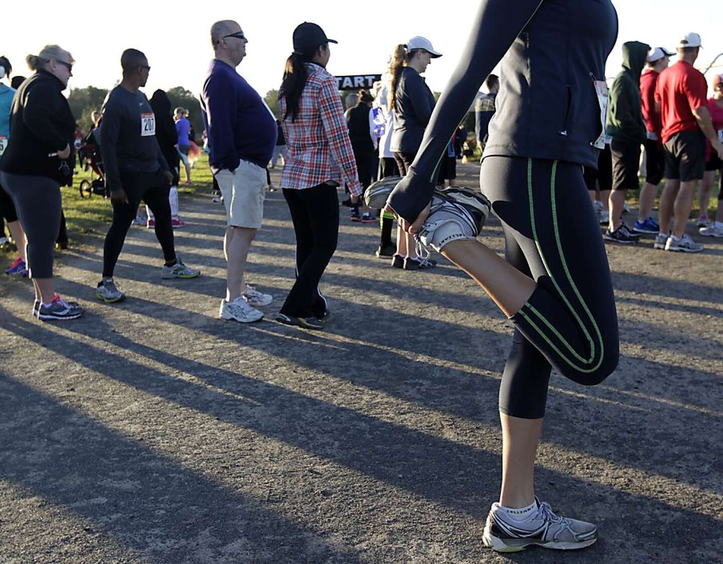 Runners gobble up chance to run in turkey trots