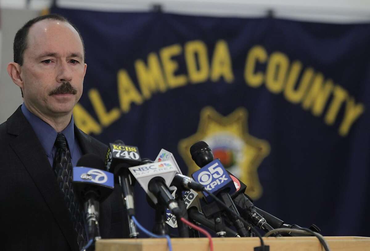 2 charged in 23-year-old fatal-stabbing cold case