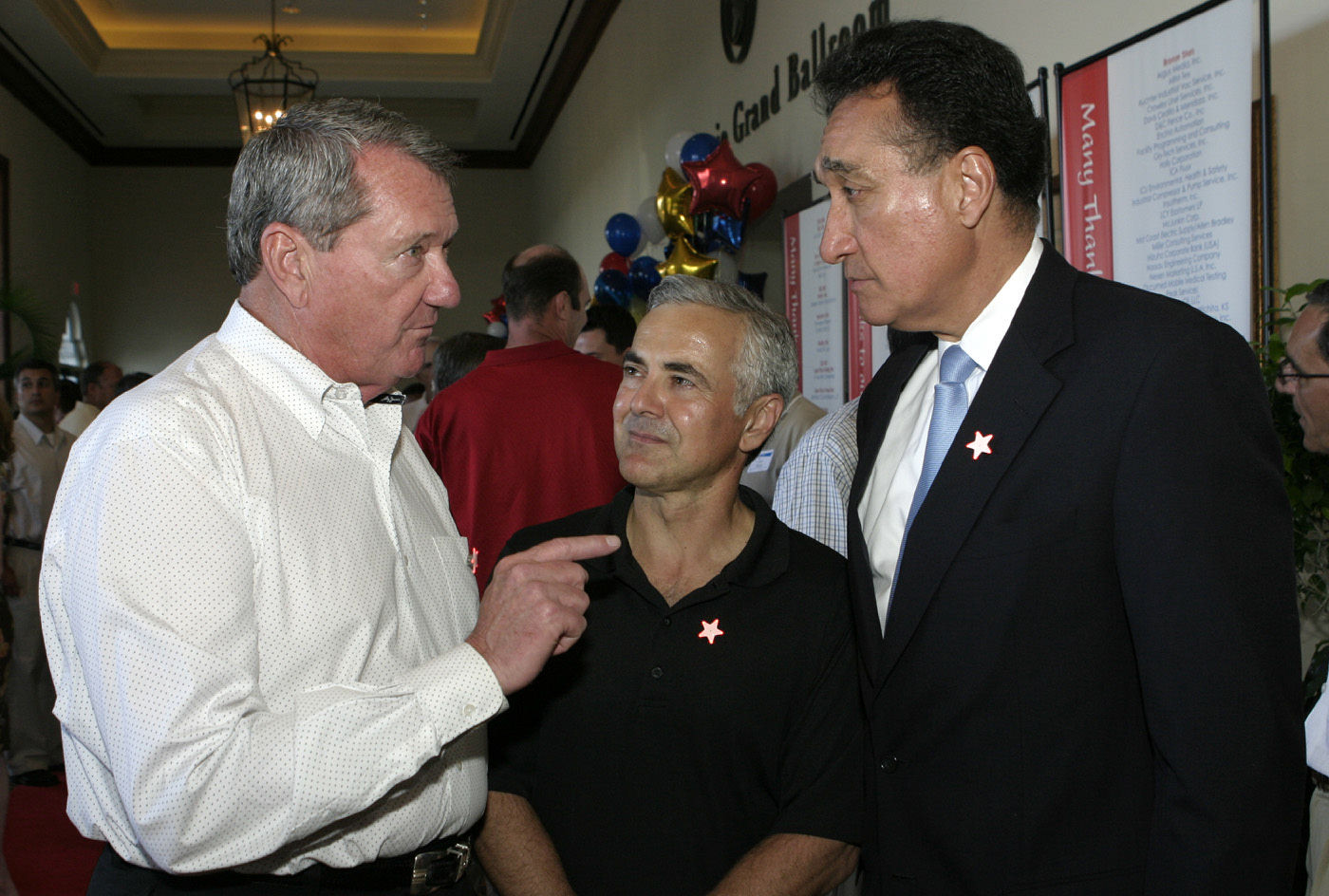 NuStar says CEO will retire at end of year