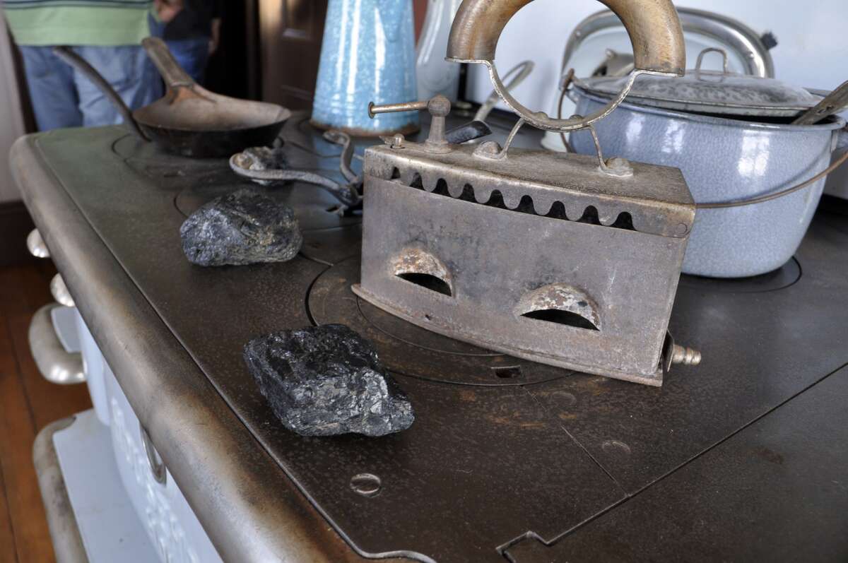 Point San Luis Lighthouse: The most beautiful lighthouse on the Central ...