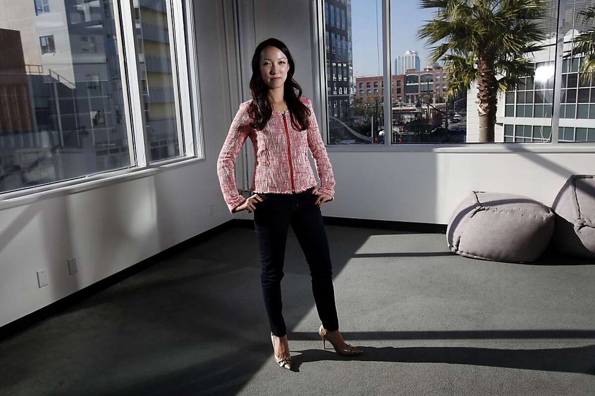 Clara Shih, Hearsay Social