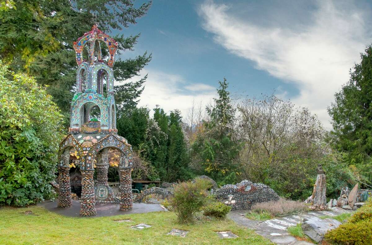 West Seattle home, noted rock garden for sale