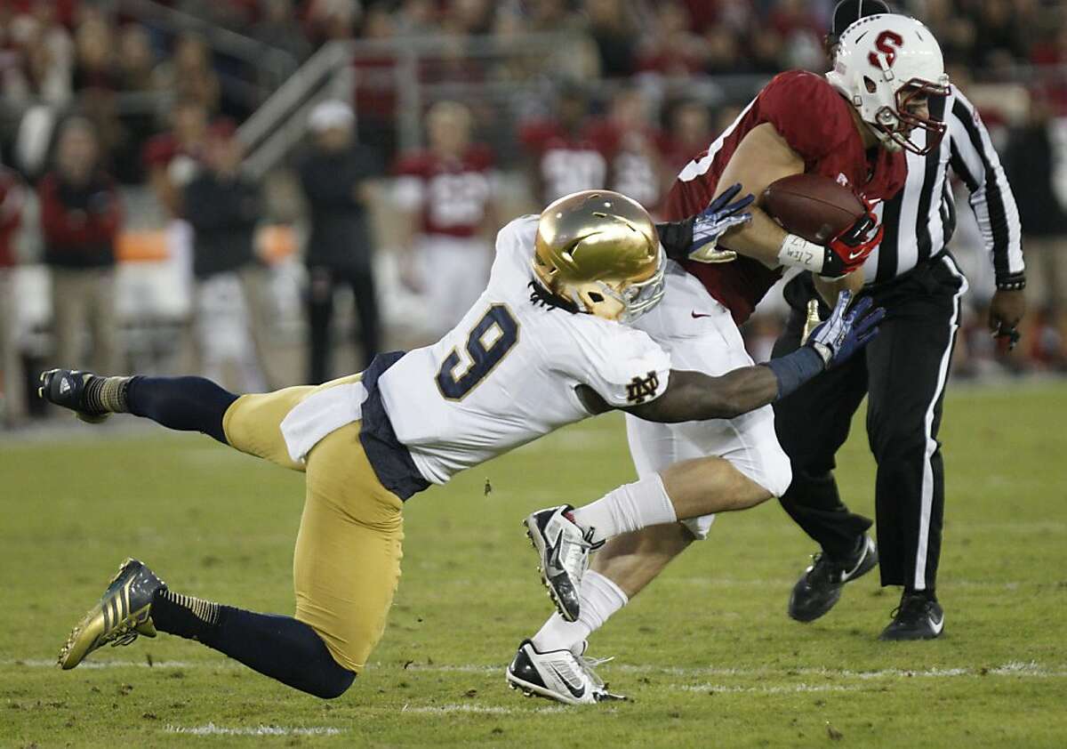 Stanford holds off Notre Dame 27-20