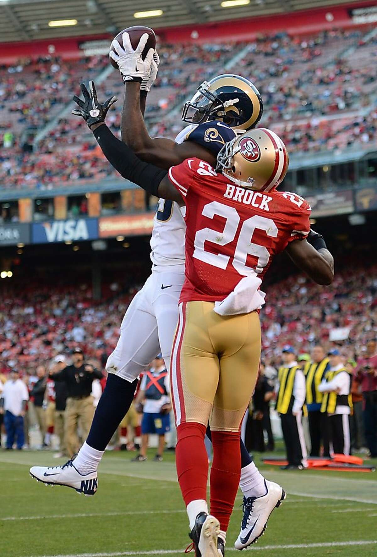 Boldin, defense lead 49ers to victory
