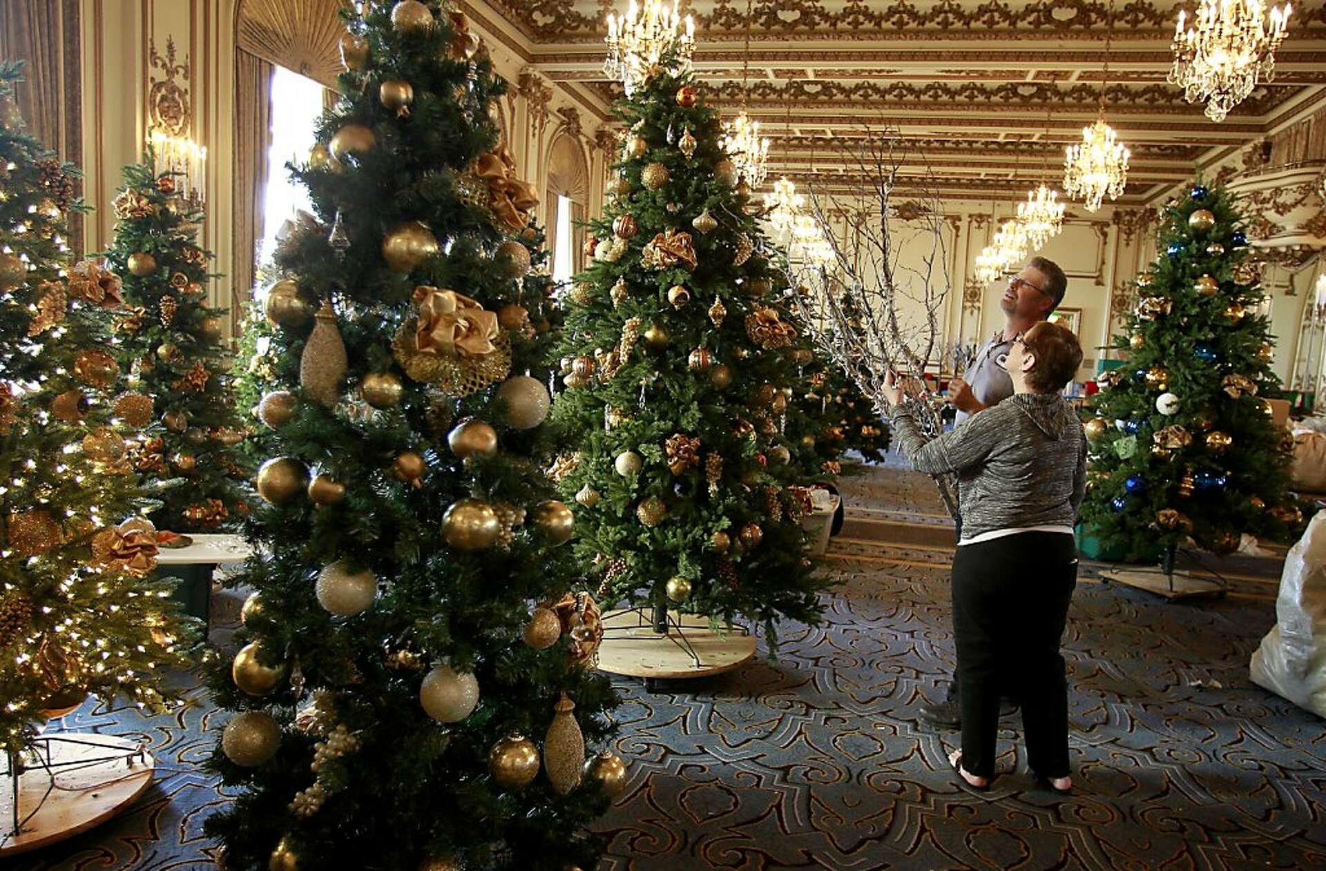 The great San Francisco gingerbread war commences
