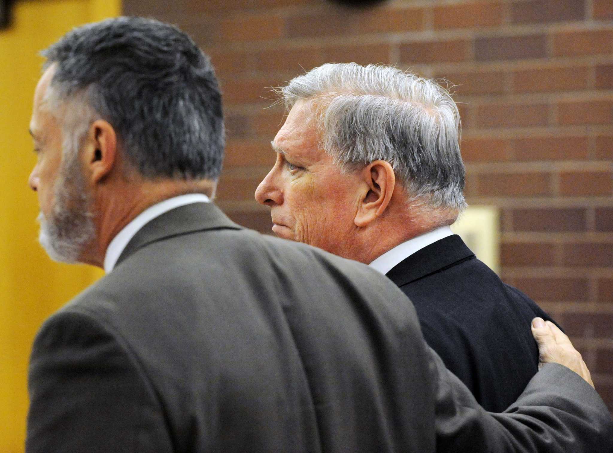 Jury convicts, then acquits Bell in manslaughter case