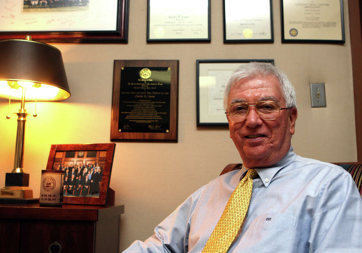 St. Mary's law school dean prepares to leave post