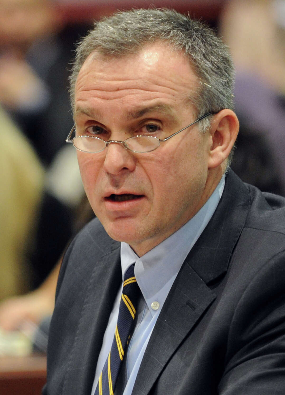 Experts divided over Sandy Hook response