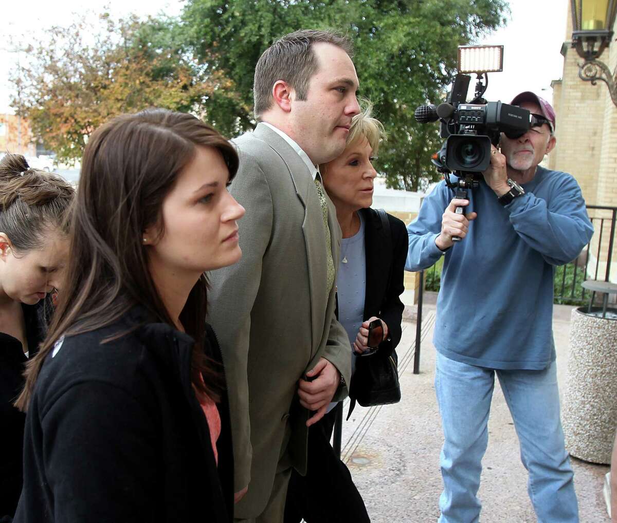 Ex-paramedic sentenced in pipe bomb case