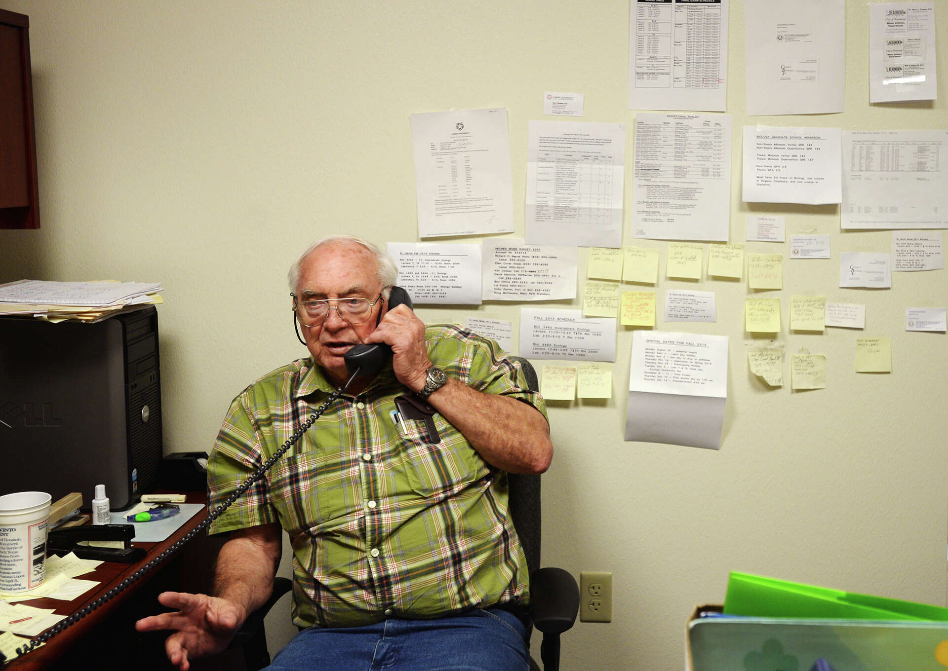 Remembering former Lamar University biology professor Richard Harrel