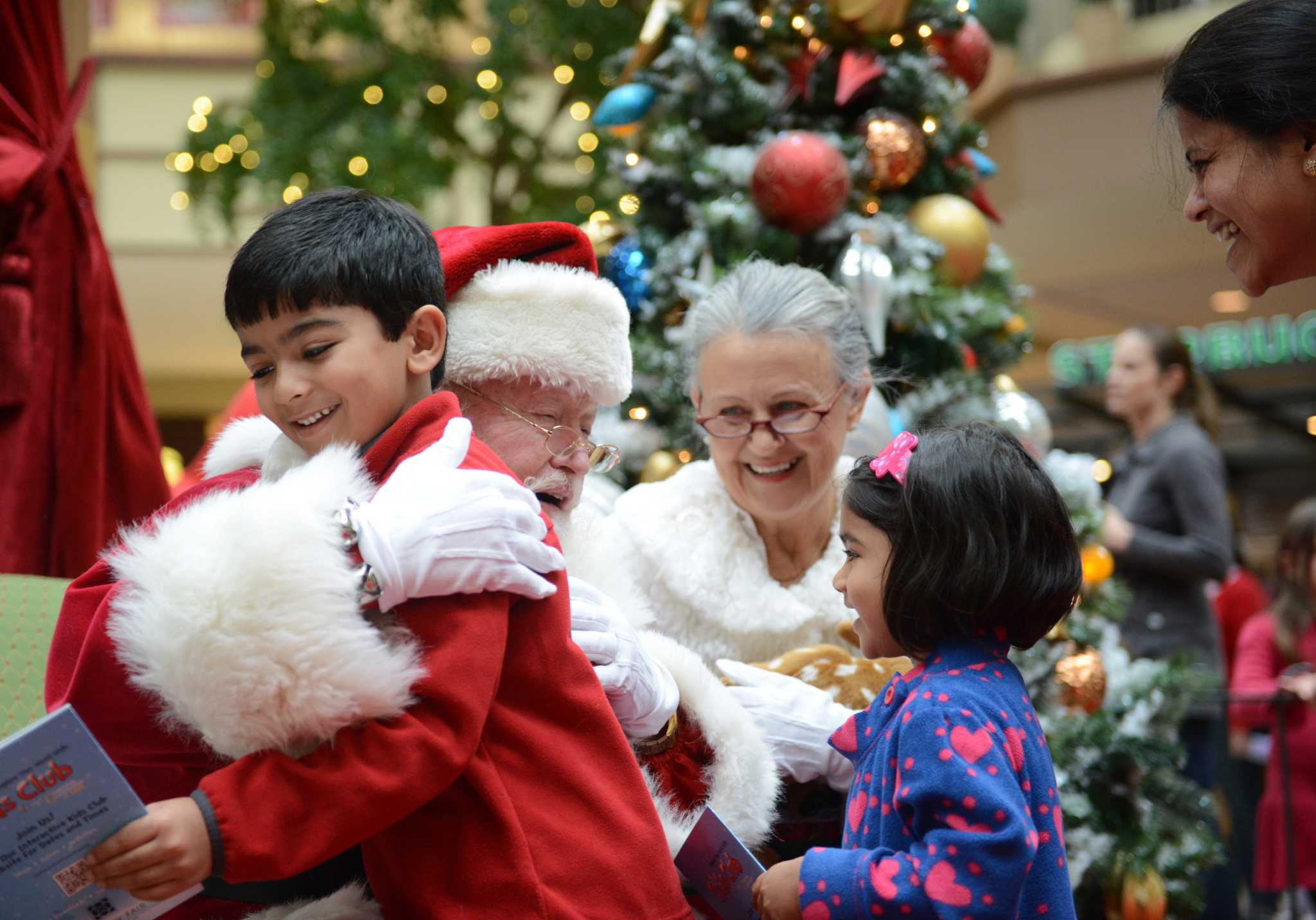 Your guide to Santa sightings and holiday happenings