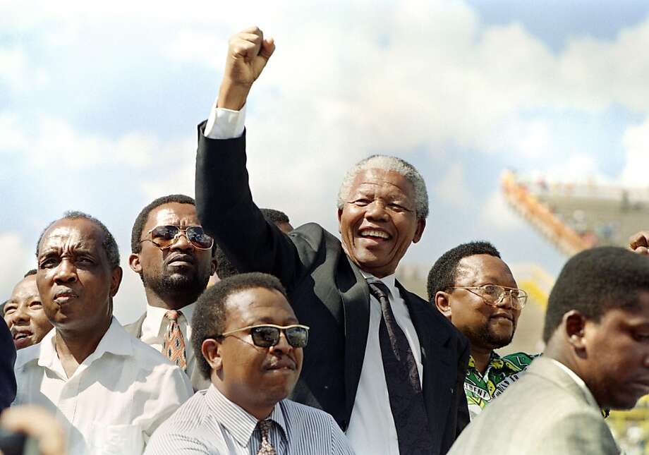 Nelson Mandela, South Africa's face of change, dies - SFGate